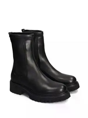 JULIE DEE Lug Sole Chelsea Boots