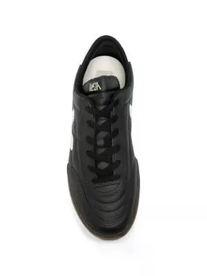 VEJA Logo-patch Gum-sole Sneakers