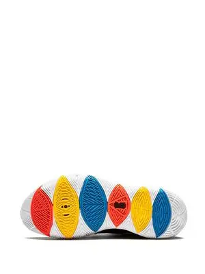 Nike Kyrie 5 Sneakers