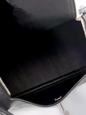 Hermès Mini Lindy Shoulder Bag