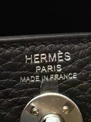 Hermès Mini Lindy Shoulder Bag