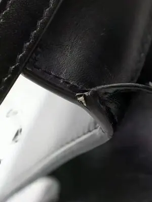 Saint Laurent 2010s Leather Shoulder Bag