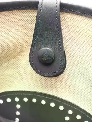 Hermès 2007 Pm Evelyn Ann Shoulder Bag