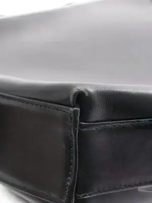 FERRAGAMO 2000s Leather Shoulder Bag