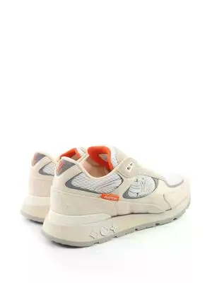 LOUIS VUITTON 2023 Runaway Sneakers
