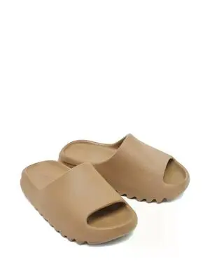 ADIDAS X YEEZY Earth Brown Slides