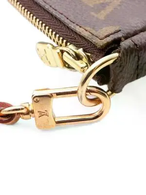 LOUIS VUITTON 2001 Monogram Pochette Accessoires Handbag
