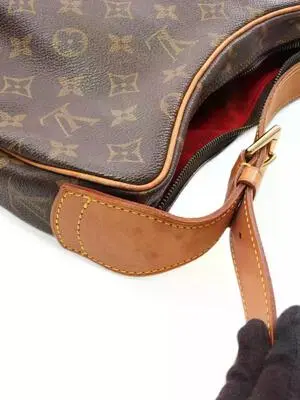 LOUIS VUITTON 2003 Mm Croissant Monogram Shoulder Bag