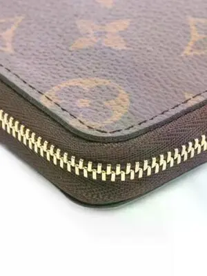 LOUIS VUITTON 2021 Monogram Zippy Card Holder