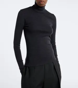 RÓHE Knitted Wool Turtleneck Sweater