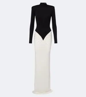 THE NEW ARRIVALS ILKYAZ OZEL