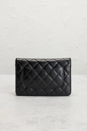 Chanel Caviar Classic Wallet On Chain