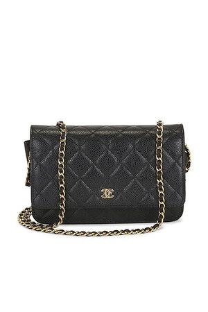 Chanel Caviar Classic Wallet On Chain - Black