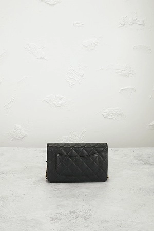 Chanel Caviar Classic Wallet On Chain