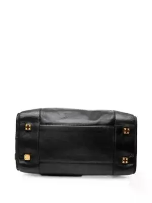 Loewe 2000-2026 Leather Amazona 32 Handbag