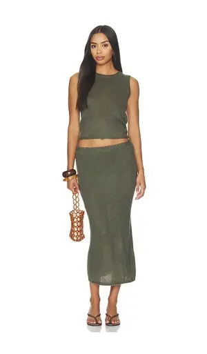 BOBI Blair Sleeveless Top In . Also