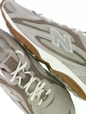 NEW BALANCE 204l Shoes