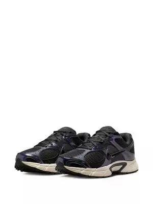 Nike V5 Rnr Mesh Sneakers