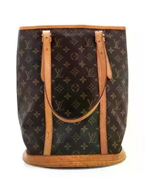 LOUIS VUITTON Monogram Canvas Gm Bucket Bag