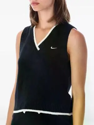 Nike Chill Knit Loose Sleeveless Jumper
