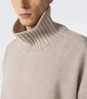 LISA YANG Olai Cashmere Turtleneck Sweater