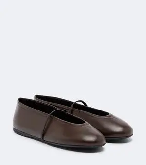 Miu Miu Leather Ballet Flats - Brown