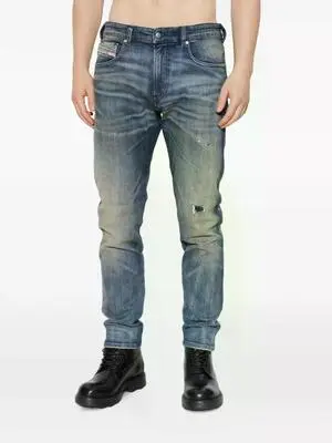DIESEL® Jogg Slim Jeans