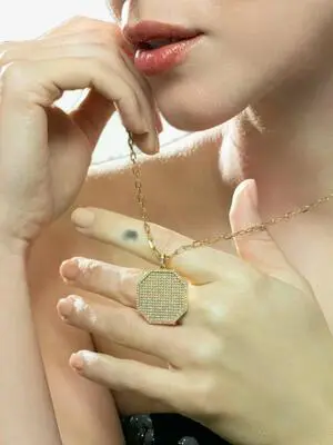 Shay Diamond Octagon Disc Necklace