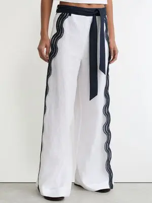 REISS Farah Side Scallop Trousers - Ivory/navy