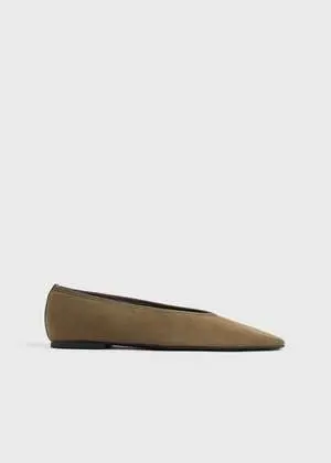 TOTEME Minimalist Suede Ballerinas - Hazel