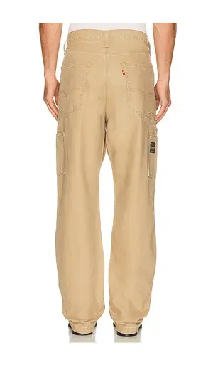 LEVI'S 568 Loose Straight Carpenter Jeans In . Also