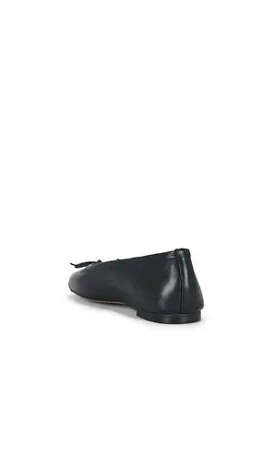 Steve Madden Eleve Flat In . Also