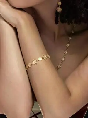 Coomi Trinetra Diamond Bracelet In 20k Yellow