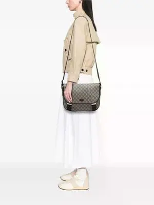 Gucci Gg Supreme Crossbody Bag