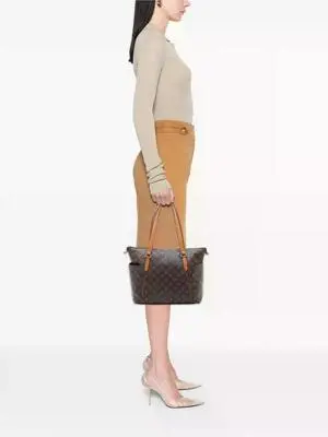 LOUIS VUITTON 2012 Monogram Totally Mm Tote Bag