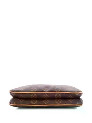 LOUIS VUITTON Pochette Monogram Canvas Crossbody Bag