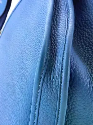 Hermès Evelyne Bag Gen Iii Clemence Pm Crossbody Bag - Blue