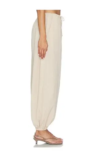 EAVES Leny Parachute Pant In . Also