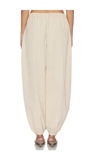 EAVES Leny Parachute Pant In . Also