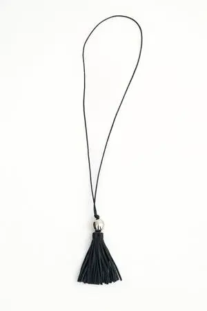 FRONT ROW SHOP Tassel-pendant Necklace - Black