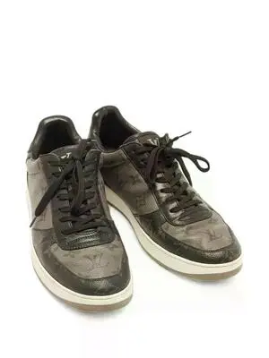 LOUIS VUITTON Eclipse Monogram Sneakers - Black