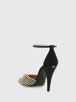 Valentino Garavani Court Shoes Colour