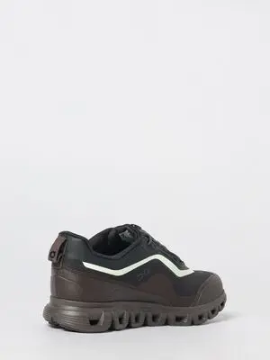 On Trainers Colour