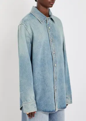 ARMARIUM Oversized Denim Shirt