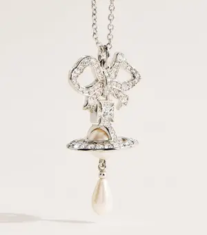 VIVIENNE WESTWOOD Crystal And Faux Pearl Rigoberta Necklace - Silver