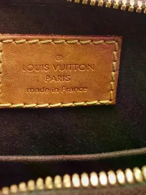 LOUIS VUITTON Alma Bb Monogram Vernis Handbag