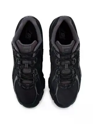 NEW BALANCE 740 Shoes
