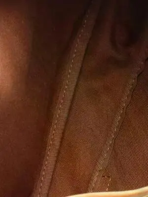LOUIS VUITTON 1993 Monogram Saumur 30 Crossbody Bag