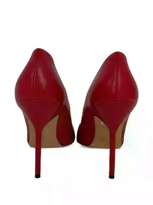Manolo Blahnik Bb 105 Pointed-toe Pumps - Red