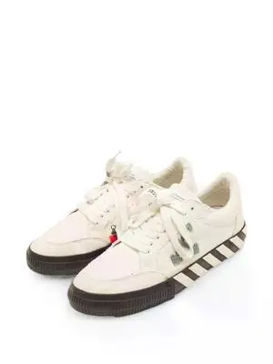 Off-White Vulcanized Arrow-patch Sneakers